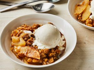 Brenda Heath's Famous Apple Crisp - Falcon West Insurance Brokers, Inc.